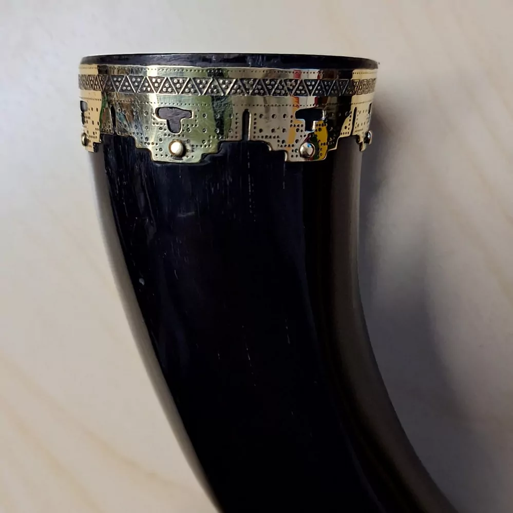 Viking Drinking Horn | Wiith Brass Rim - 0.3 l - PERA PERIS Shop